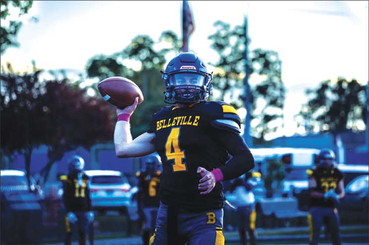 Belleville HS football players garner All–Super Football Conference ...